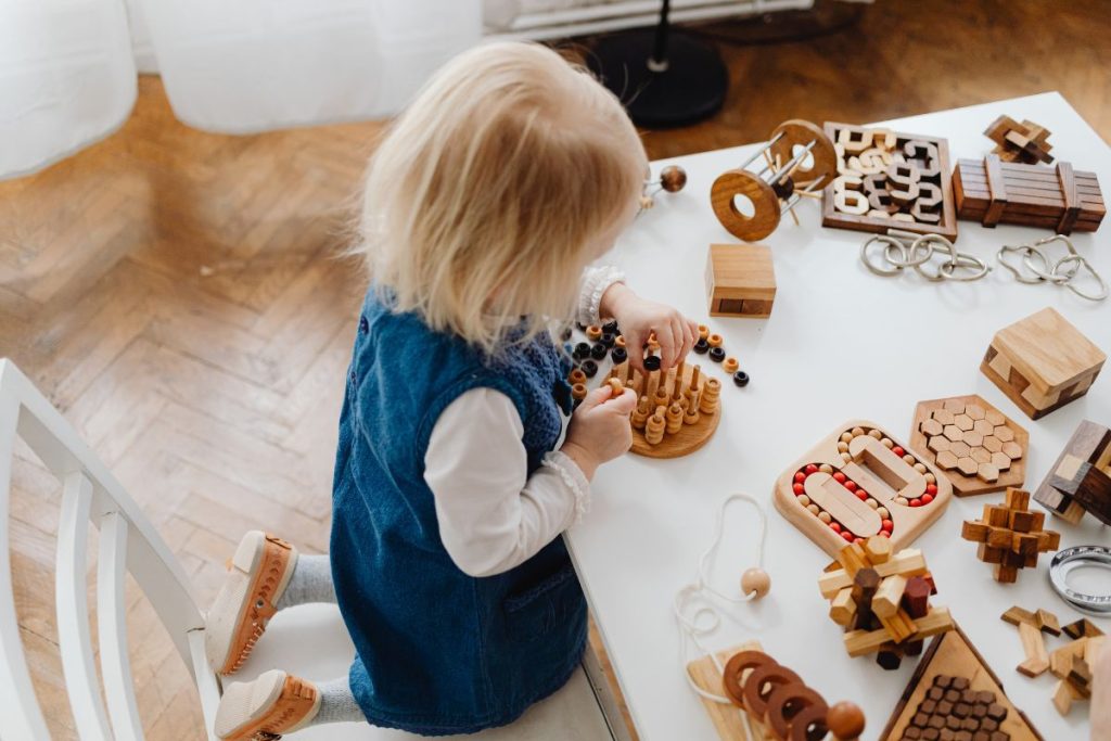 How Montessori Aligns with Child Development Theories - Montessori ...